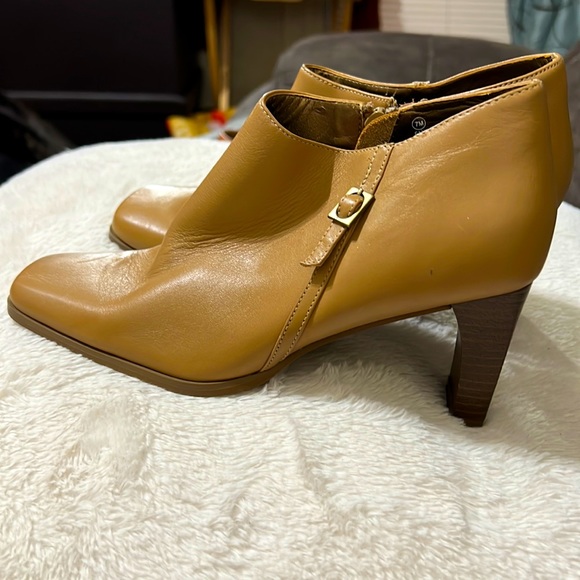 Markon | Shoes | Markon 7m New Heeled Booty | Poshmark